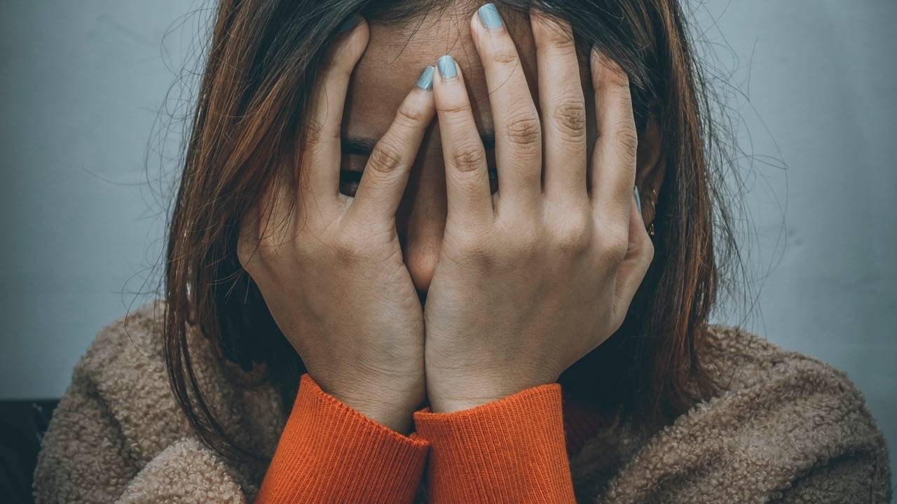 How to Lose Friends and Alienate People | Enneagram Blog