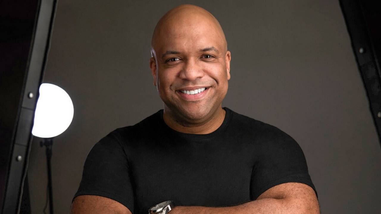 Watch Mike Veny's Videos