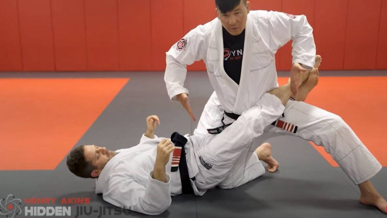 The Most Important 45 Seconds Inside Closed Guard