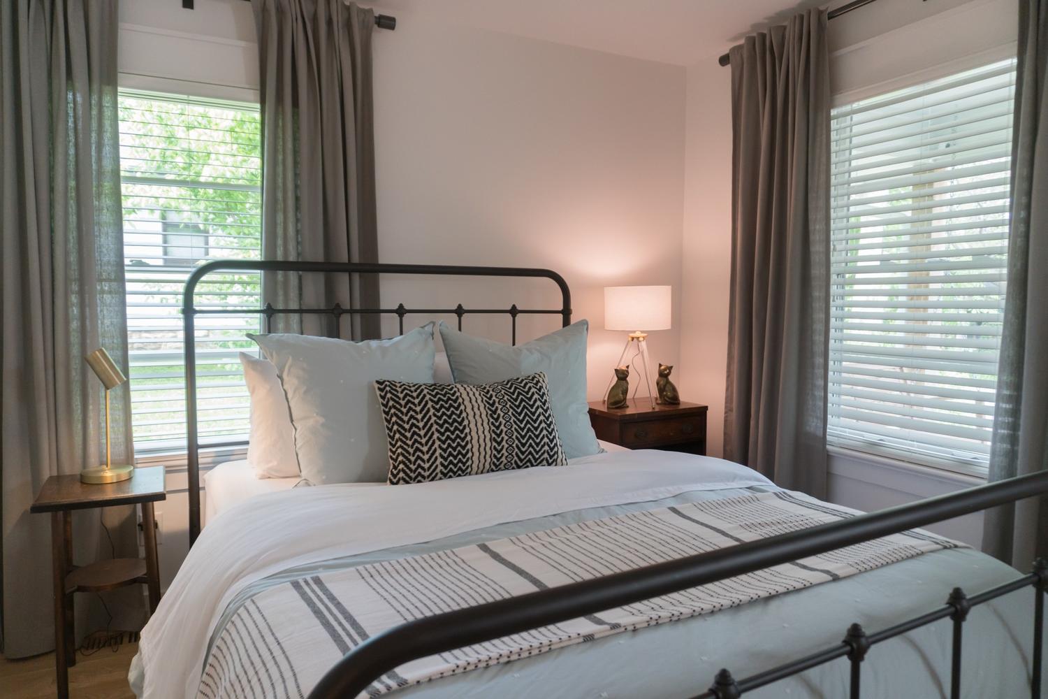 Design your Bnb! We'll teach you how.