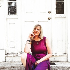 Jen Stillion - Body Movement Expert & Spiritual Manifestation Mentor